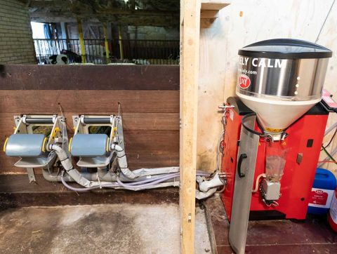 Lely Calm automated calf feeding - Robotic Milking SA